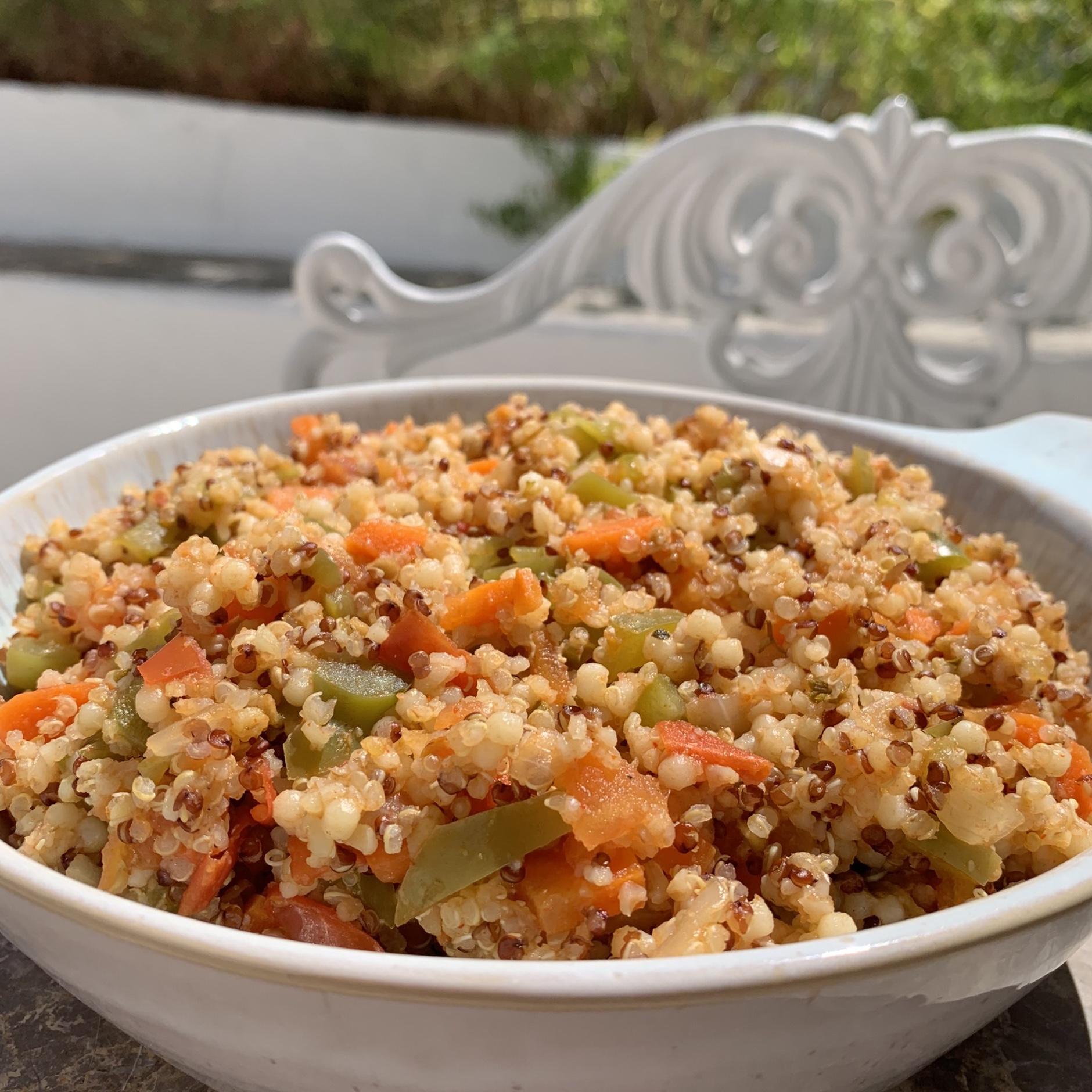 Quinoa and Bulgur Salad | Veganit